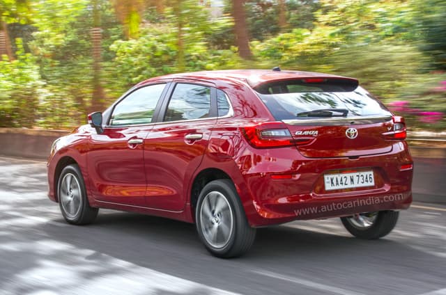 Toyota Glanza Expert Reviews, Road Tests & First Drive Impressions ...