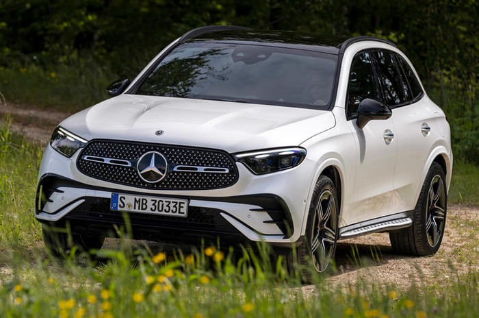 Second-gen Mercedes-Benz GLC unveiled: design, features, powertrain and ...