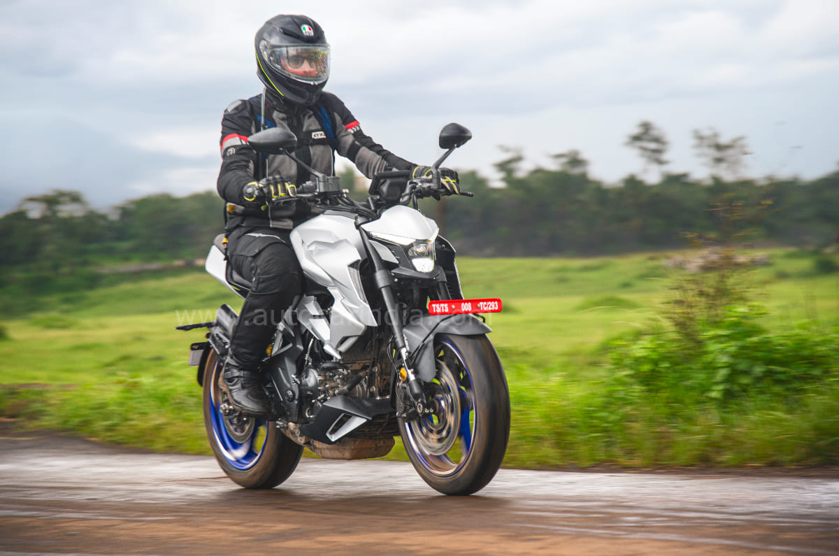 Zontes 350R review: engine, features, design, riding experience ...