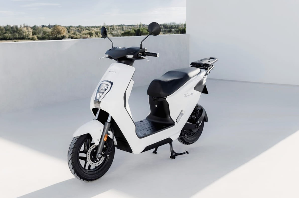 New Honda EM1 e: electric scooter price, specifications, features ...