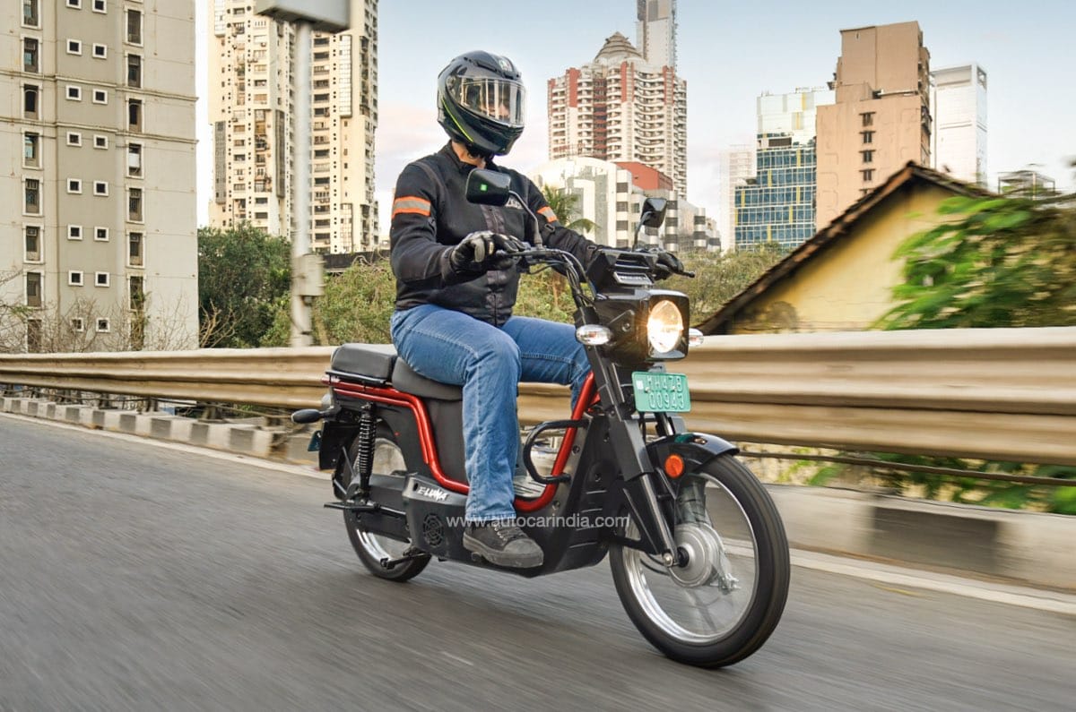 kinetic luna electric, Kinetic Luna, TVS XL100, range, performance ...