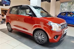 𝗠𝗮𝗿𝘂𝘁𝗶 𝗦𝘂𝘇𝘂𝗸𝗶 𝗪𝗮𝗴𝗼𝗻 𝗥 𝗣𝗿𝗶𝗰𝗲, Images, Colours, Features, Mileage ...