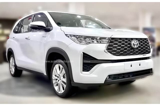 𝗧𝗼𝘆𝗼𝘁𝗮 𝗜𝗻𝗻𝗼𝘃𝗮 𝗛𝘆𝗰𝗿𝗼𝘀𝘀 𝗣𝗿𝗶𝗰𝗲, Images, Colours, Features, Mileage ...