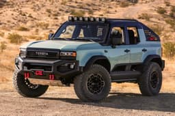 𝗧𝗼𝘆𝗼𝘁𝗮 𝗟𝗮𝗻𝗱 𝗖𝗿𝘂𝗶𝘀𝗲𝗿 𝗣𝗿𝗮𝗱𝗼 𝗣𝗿𝗶𝗰𝗲, 𝗟𝗮𝘂𝗻𝗰𝗵 𝗗𝗮𝘁𝗲, Images, Features, Mileage ...