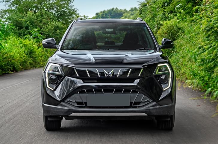 Mahindra XUV 3XO AX5, review, features, price, interior, performance, comfort - Introduction ...