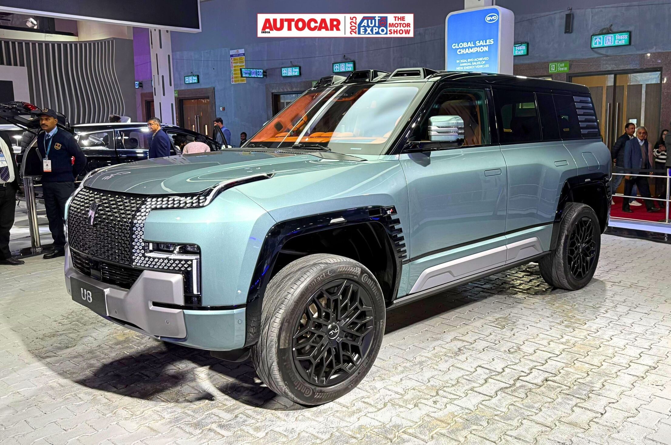 BYD Yangwang U8 PHEV SUV showcased at Auto Expo 2025 battery charging range power | Autocar India