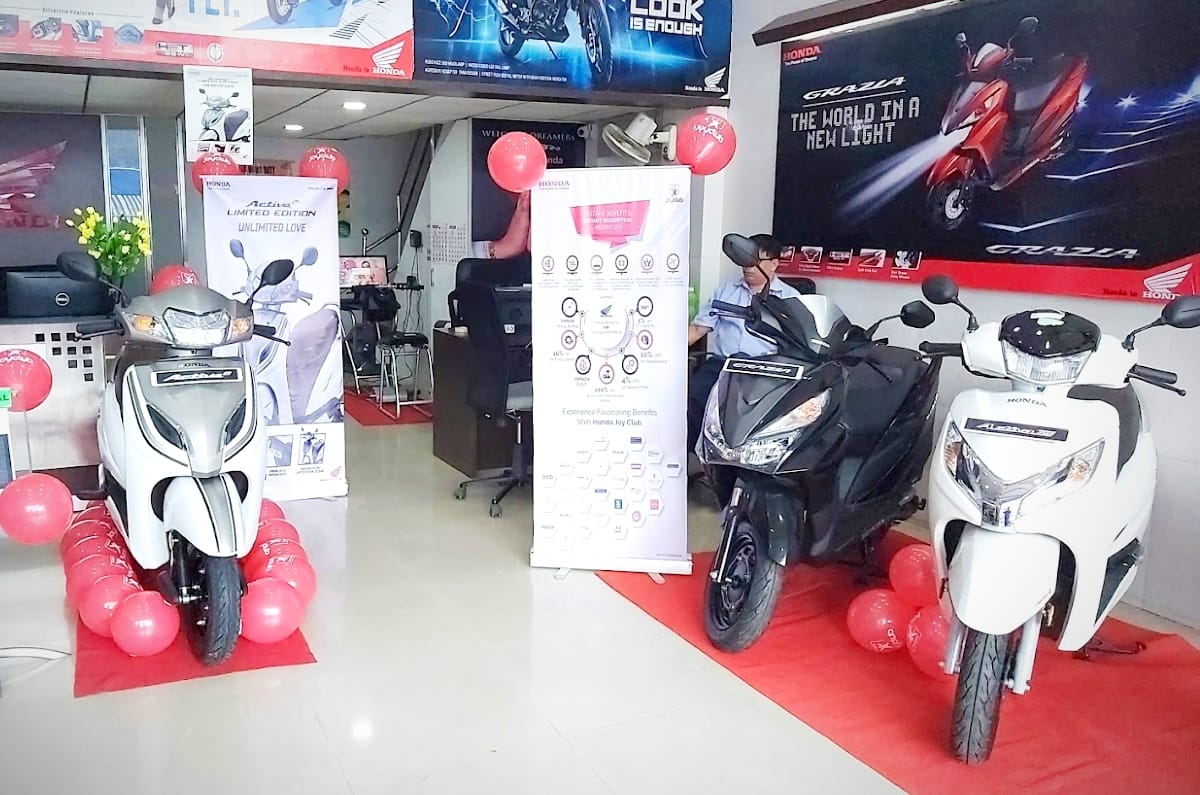 Honda Activa, Royal Enfield Classic sales in February 2025 | Autocar India