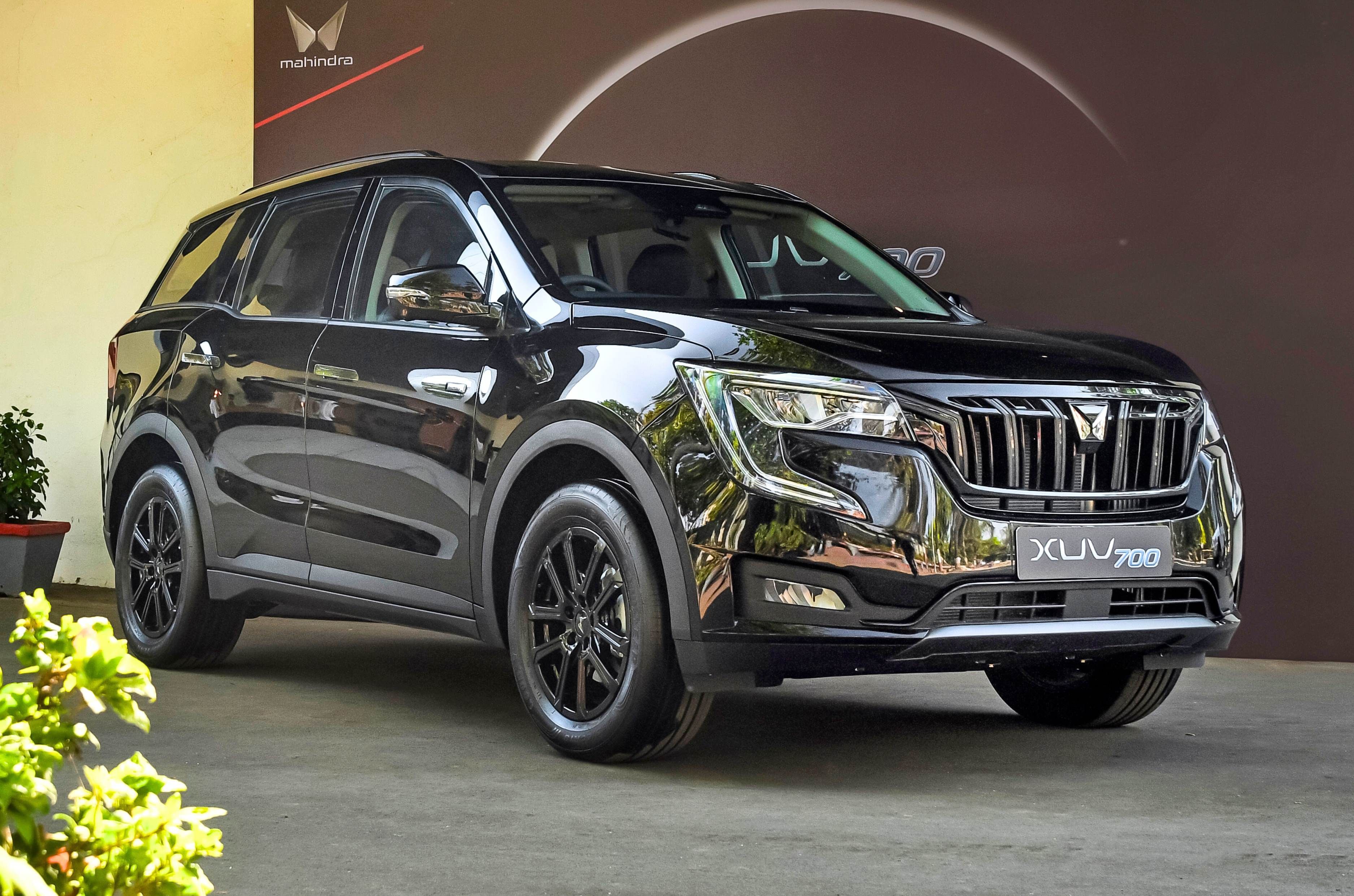 Mahindra XUV700 black launch and price, Ebony interior features, specifications | Autocar India