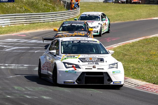 Nurburgring 24H: Akshay Gupta scores SP3T podium finish - Introduction ...