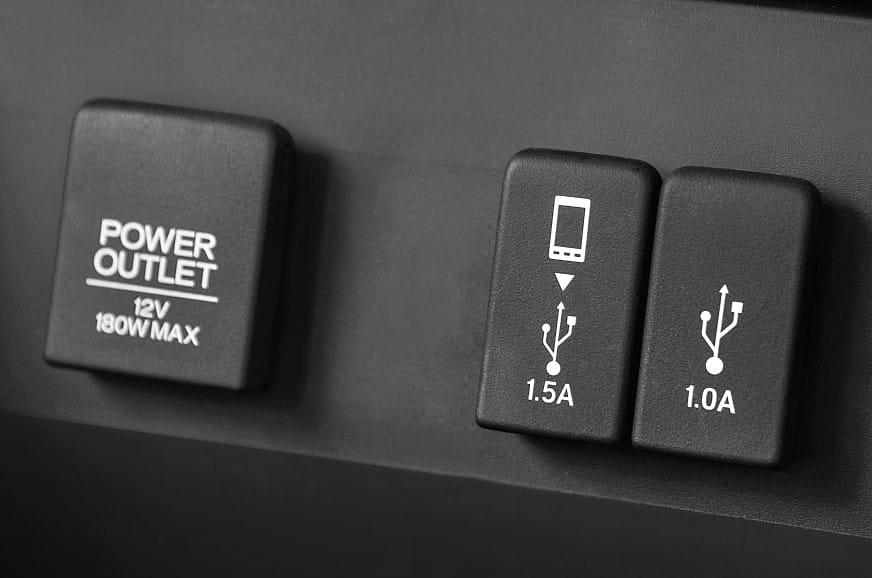 Honda Amaze 12V Front Power Outlet Image – Amaze Photos in India ...