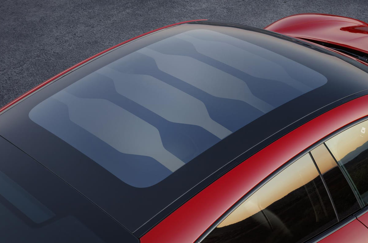 Porsche Taycan Sunroof Image – Taycan Photos in India | Autocar India