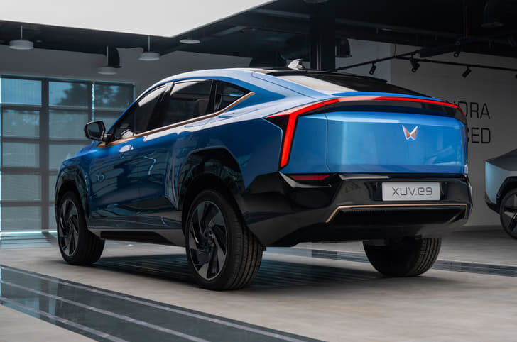 Mahindra XEV 9e Images - XEV 9e Car Images, Interior & Exterior Photos ...