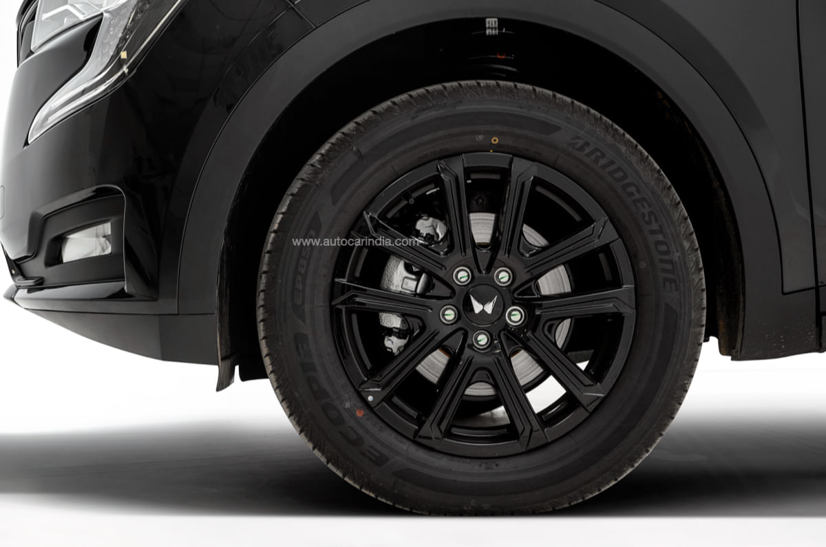 Mahindra XUV700 price, XUV700 interior, exterior images | Autocar India