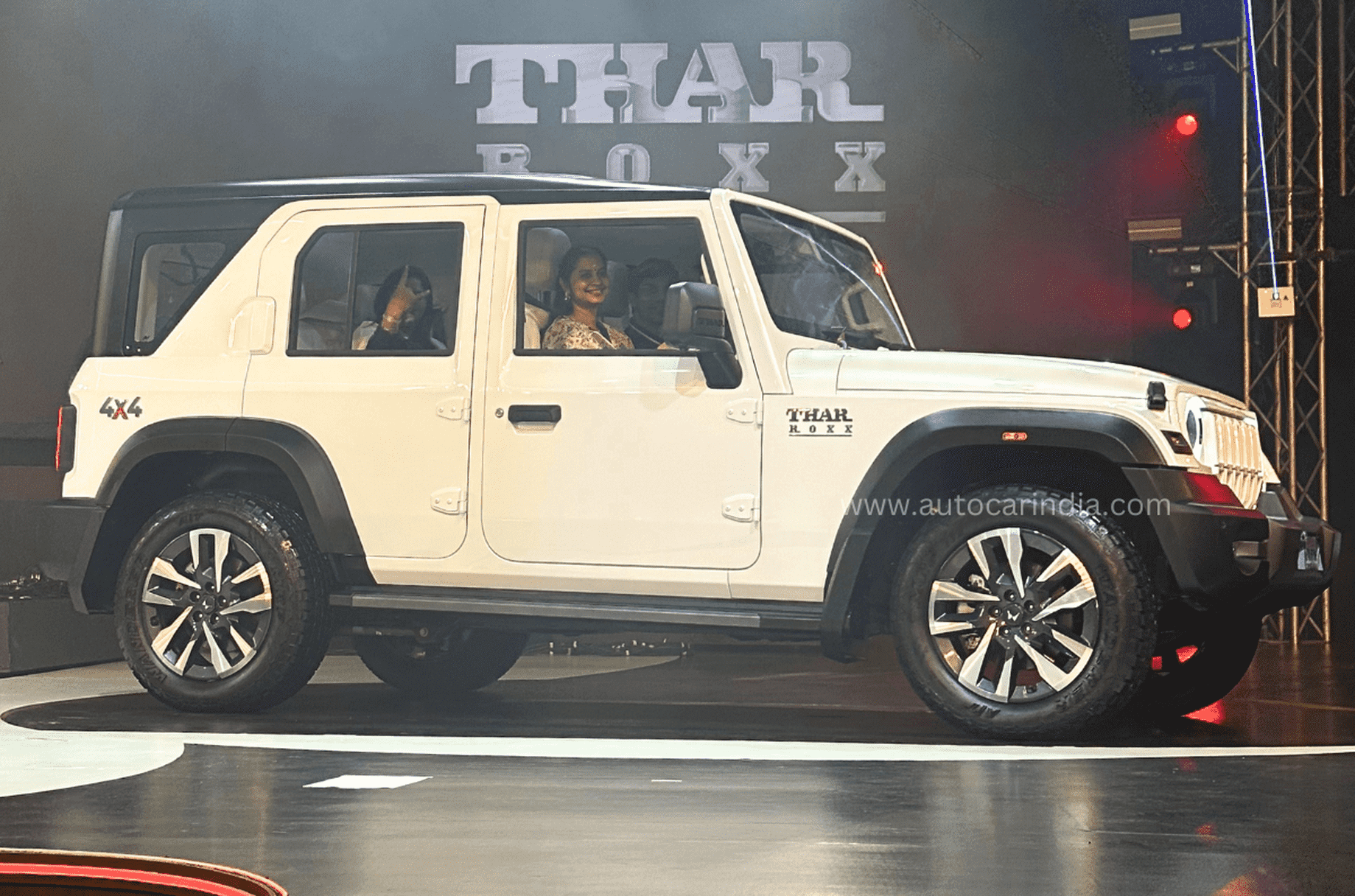 Mahindra Thar Roxx On Road Price in Bangalore | Autocar India