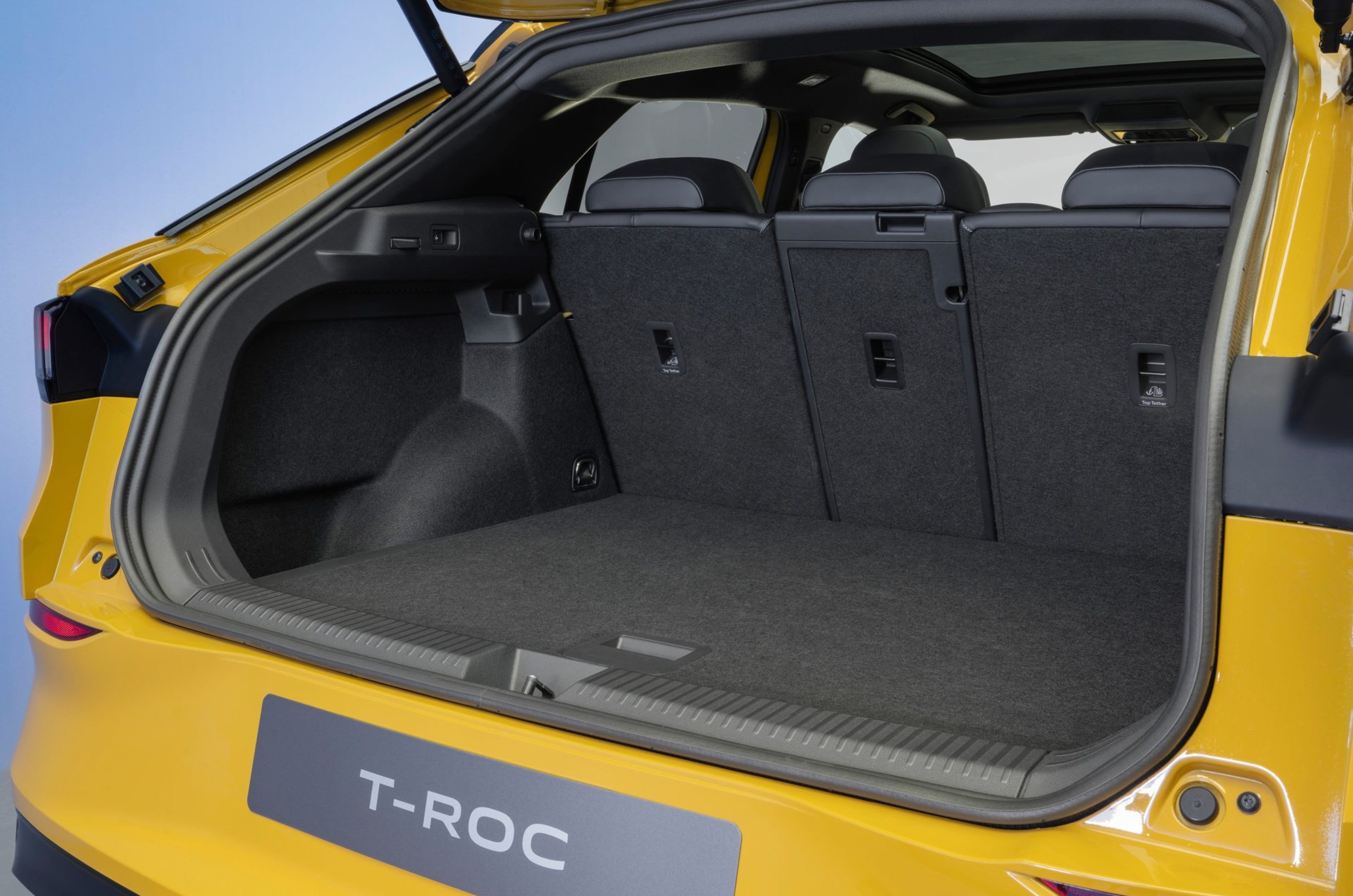 2025 Volkswagen T-Roc exterior, interior image gallery | Autocar India