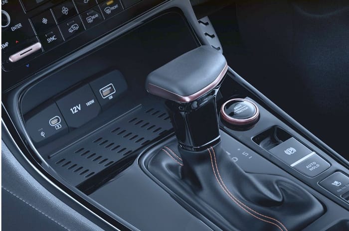 Hyundai Creta latest price, Knight edition, design, features, colours ...