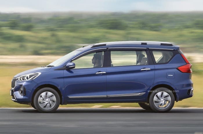 Toyota Rumion price, Rumion CNG, review, mileage, Rumion vs Ertiga ...
