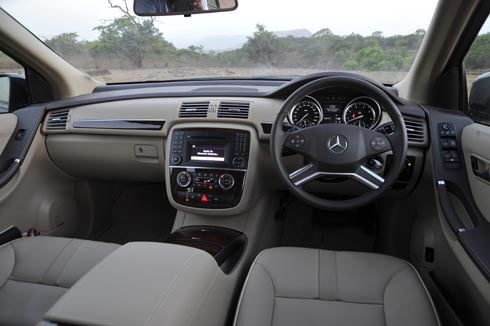 Mercedes R-class - Performance | Autocar India